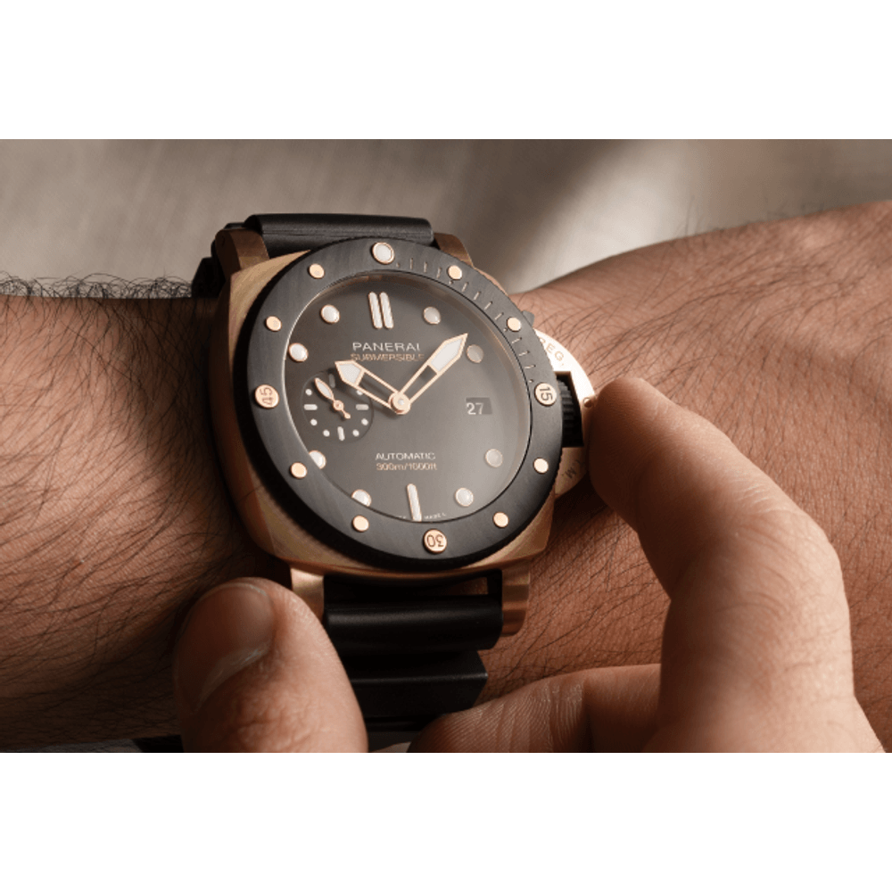 Panerai Reloj Submersible Quarantaquattro Goldtech™ Orocarbo 44 mm ...
